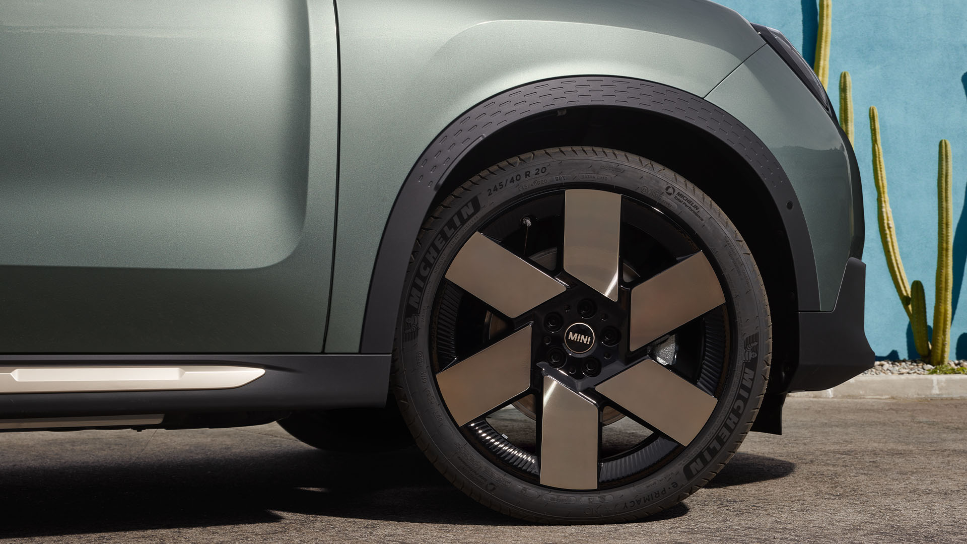 All-Electric MINI Countryman